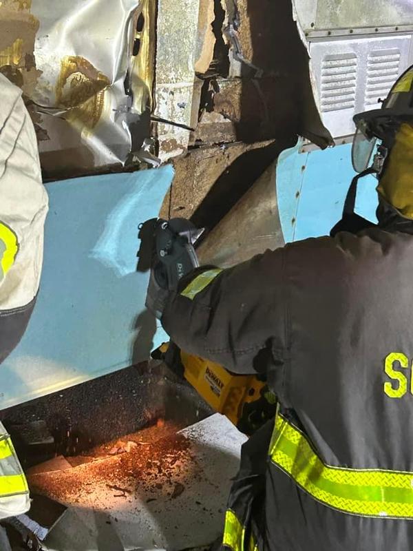 **VEHICLE EXTRICATION DRILL** Last night during our weekly drill, SVFD ...