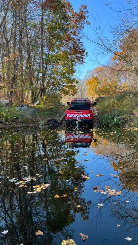 The SVFD marine unit took advantage of a SPECTACULAR fall day to get in ...